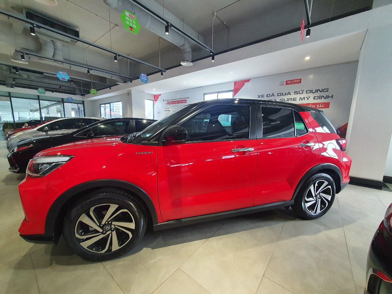 Đánh giá Toyota Raize 2023: Giá & KM, nội ngoại thất, an toàn