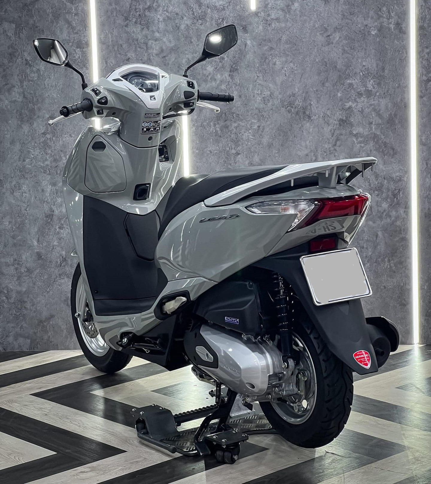 Giá xe Honda Lead 2024, phiên bản, màu, thông số (T01/2024)