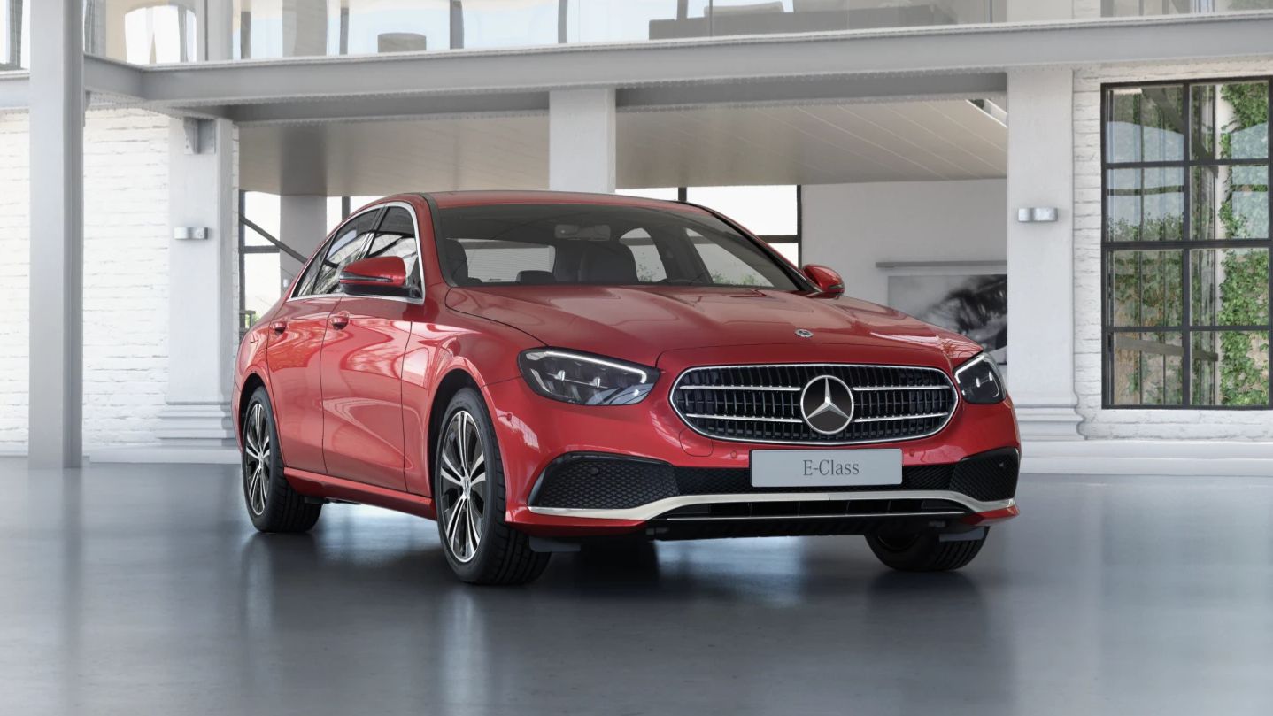 Mercedes E200 Exclusive 2025: Giá lăn bánh và khuyến mãi T8/2025