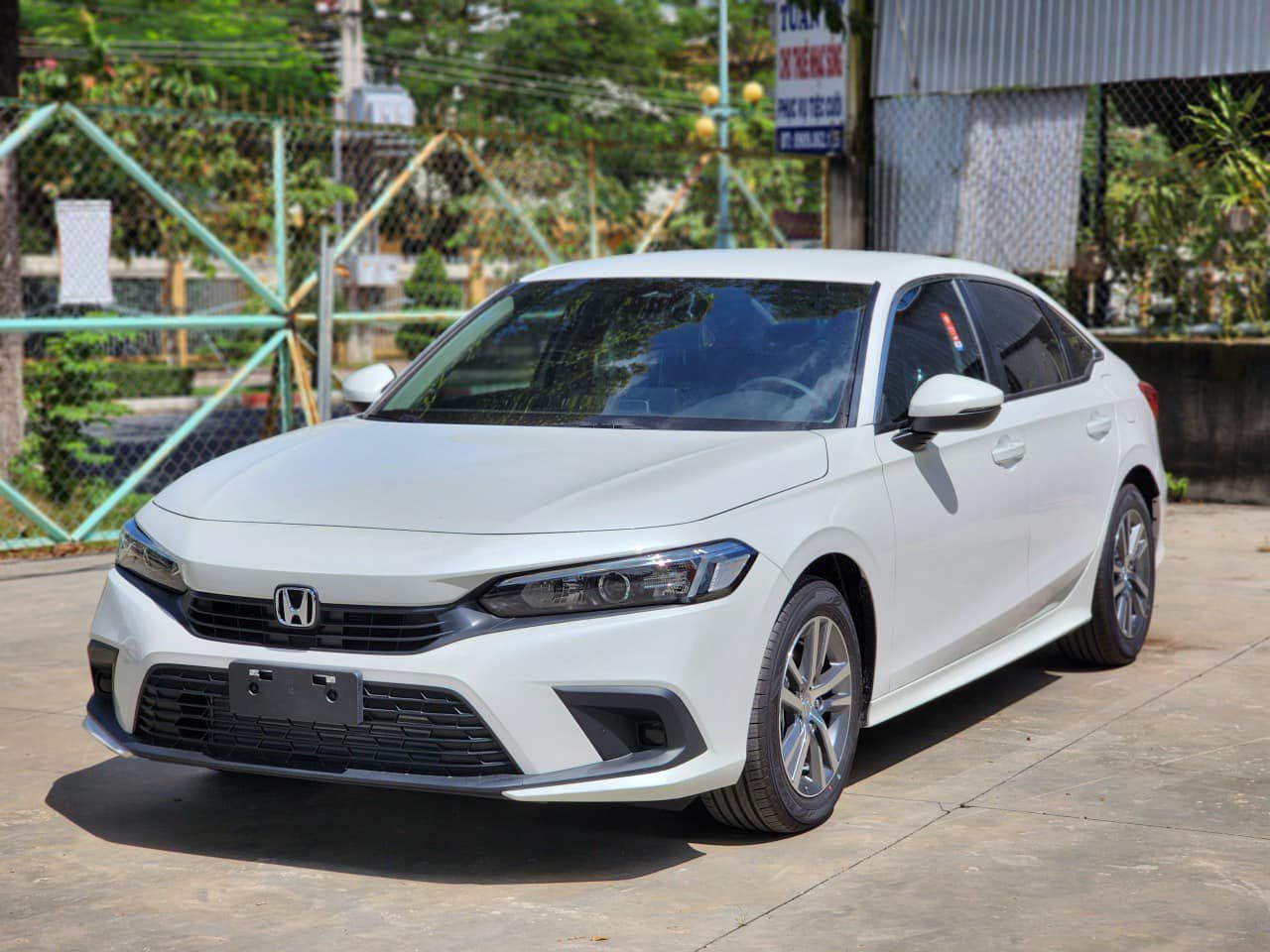Đánh giá Honda Civic 2023: Giá, khuyến mãi, nội ngoại thất