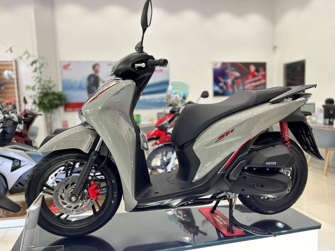 Giá xe Honda SH 125i 2025, phiên bản, màu, thông số (T8/2025)