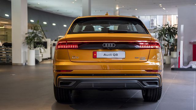 Audi Q8 2025: Giá lăn bánh và khuyến mãi T8/2025
