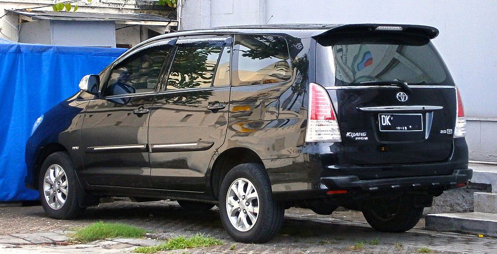 Các đời xe Toyota Innova: lịch sử hình thành, các thế hệ