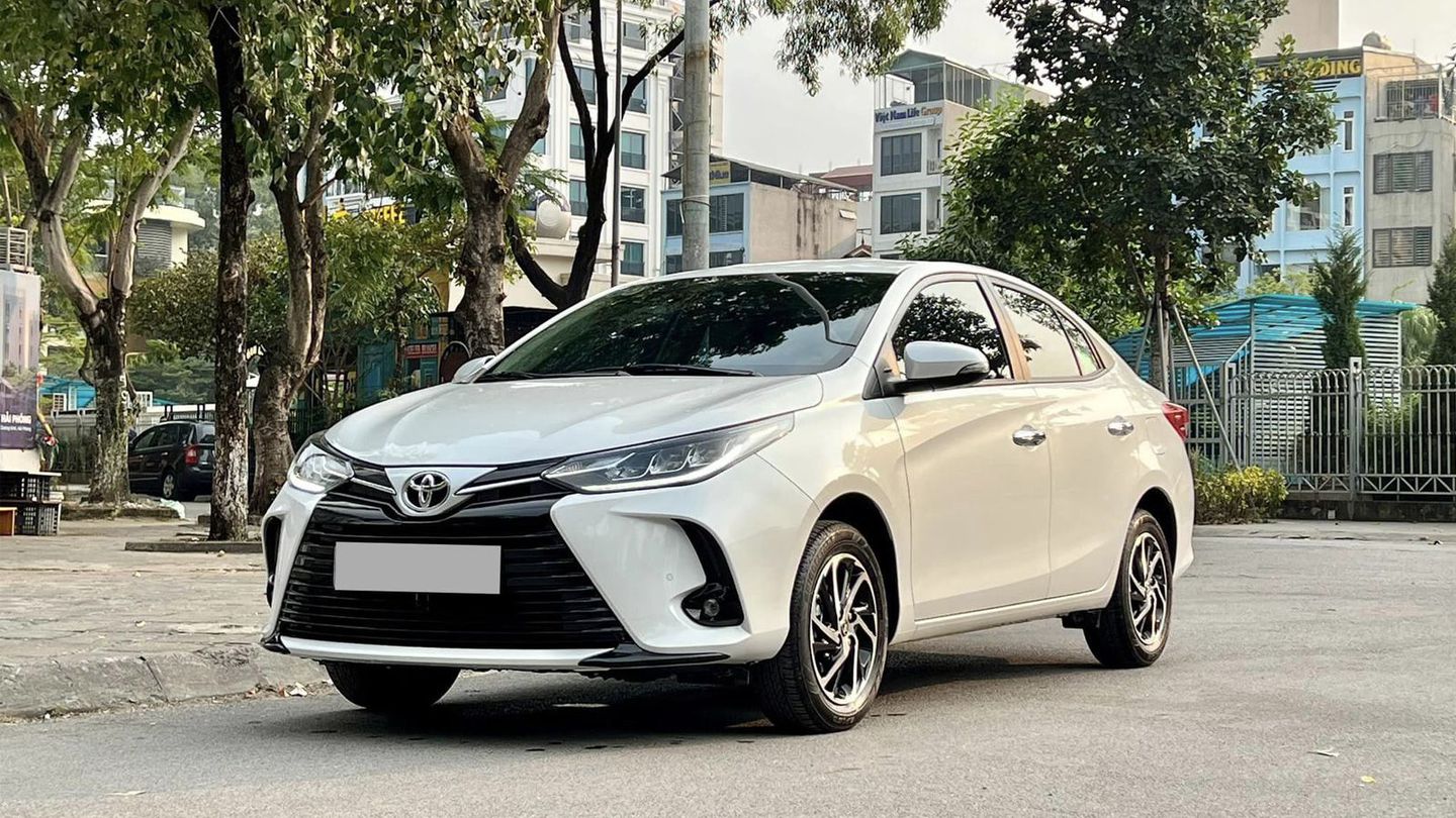 So sánh các phiên bản Toyota Vios 2023: giá xe, thông số