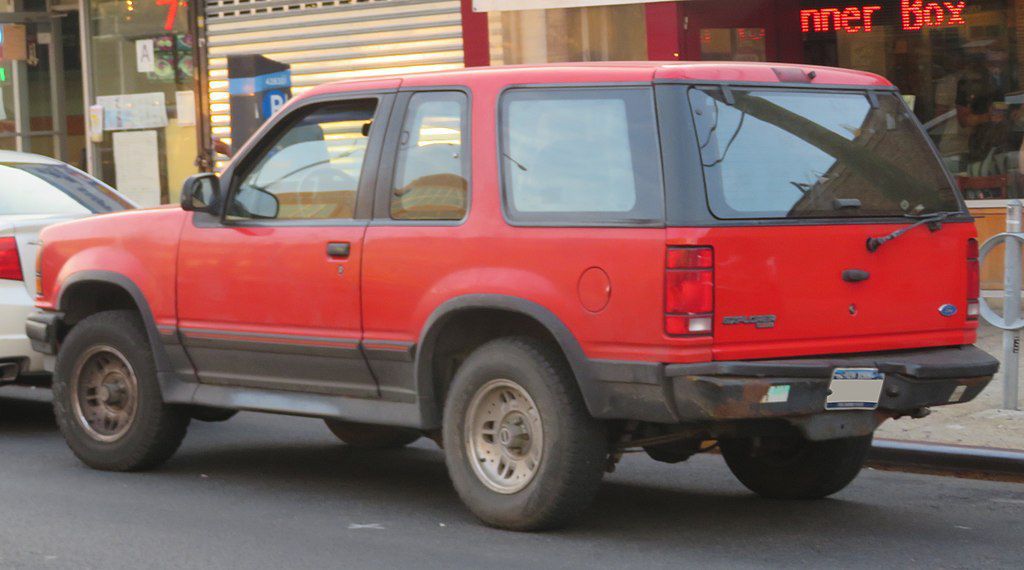 Các đời xe Ford Explorer: lịch sử hình thành, các thế hệ