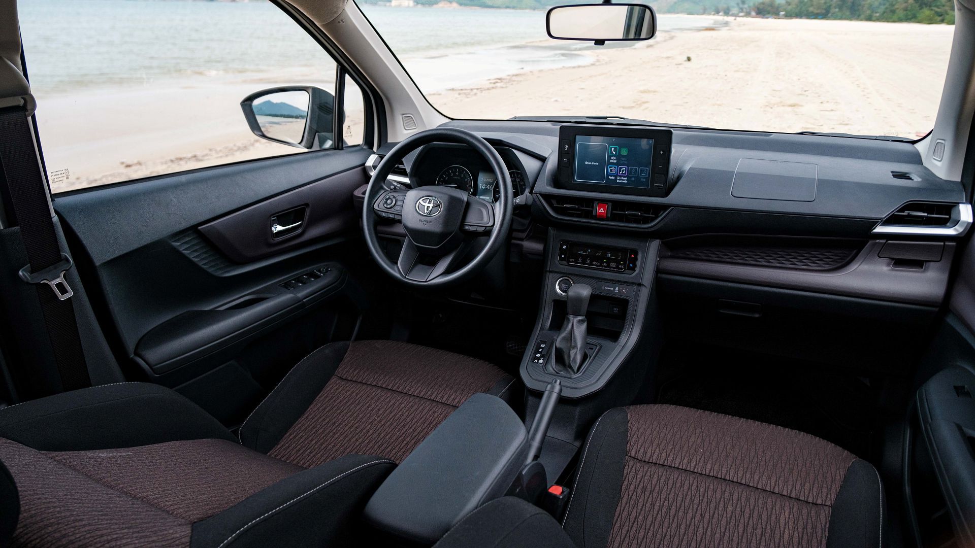 Đánh giá chi tiết Toyota Avanza Premio 2022 – Thiết kế hiện đại, tiện ...