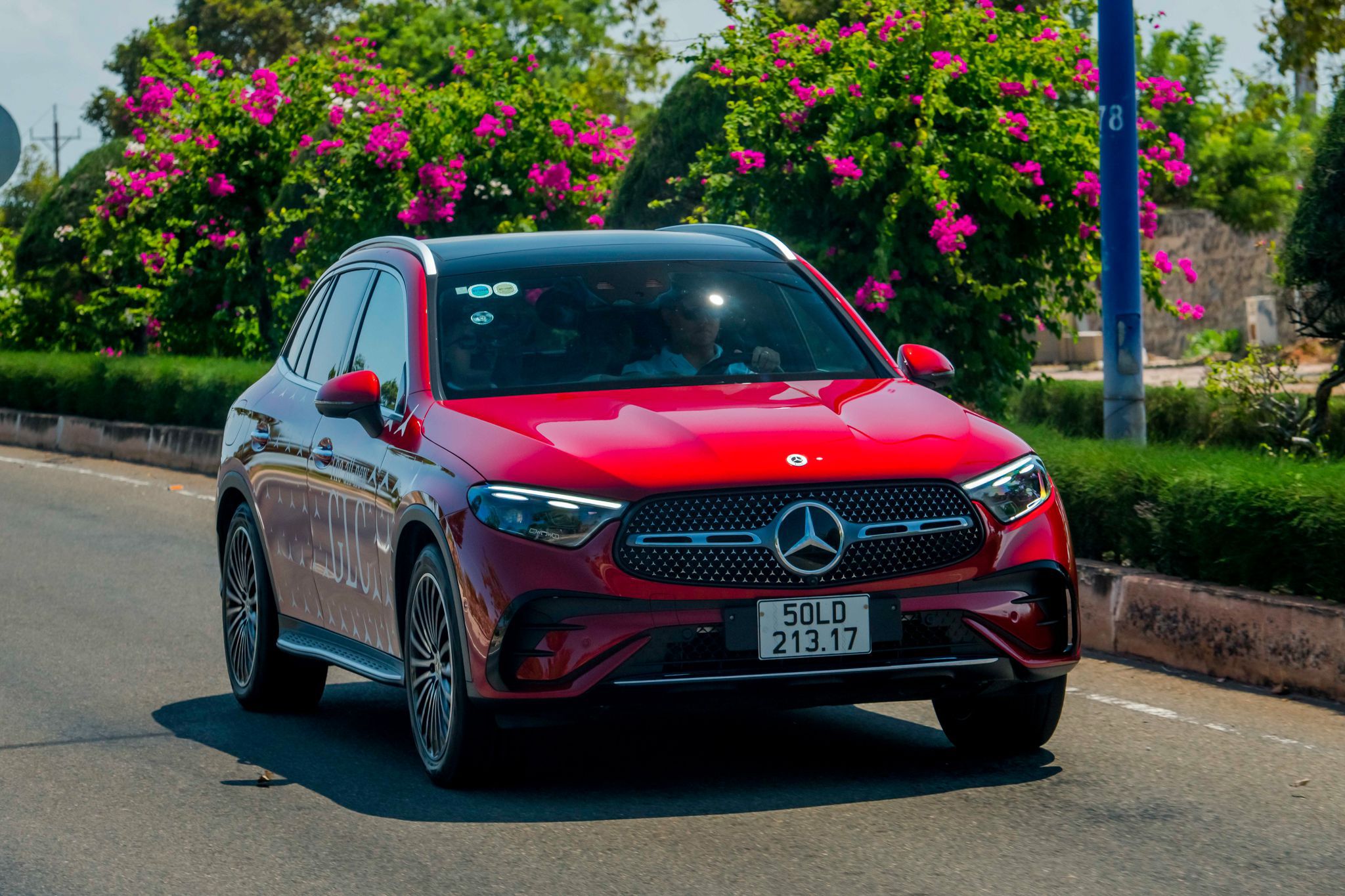 Đánh giá Mercedes-Benz GLC 2023: giá, km, nội ngoại thất…