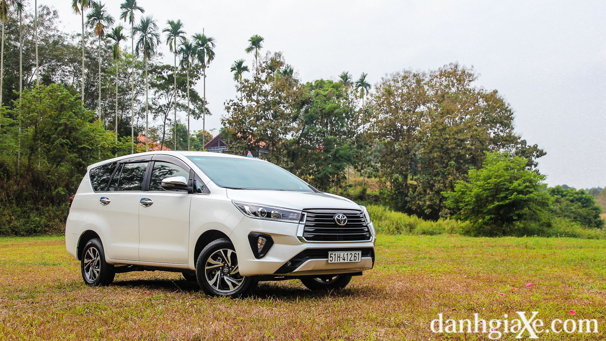 Đánh giá chi tiết xe Toyota Innova G 2021