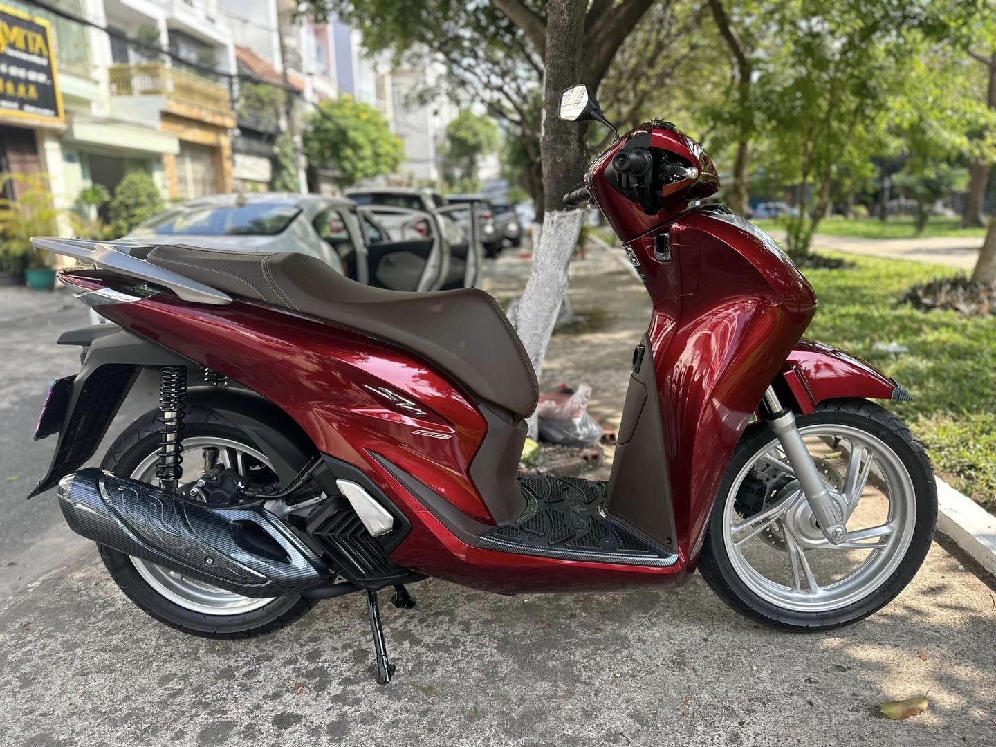 Giá xe Honda SH 160i 2024, phiên bản, thông số (01/24)