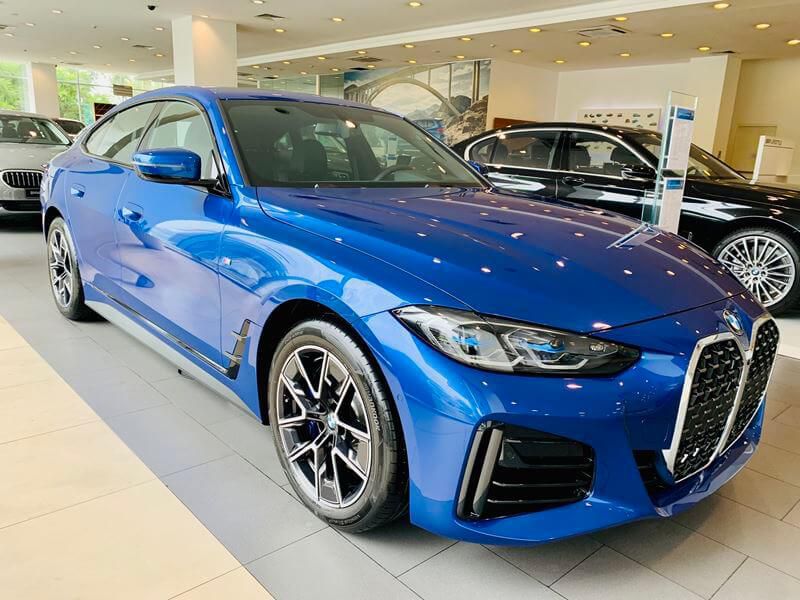 BMW 430i Grand Coupe 2025: Giá lăn bánh và KM T8/2025