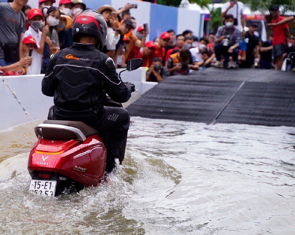 Giá xe Vinfast Klara 2024, bản, màu, thông số (01/24)