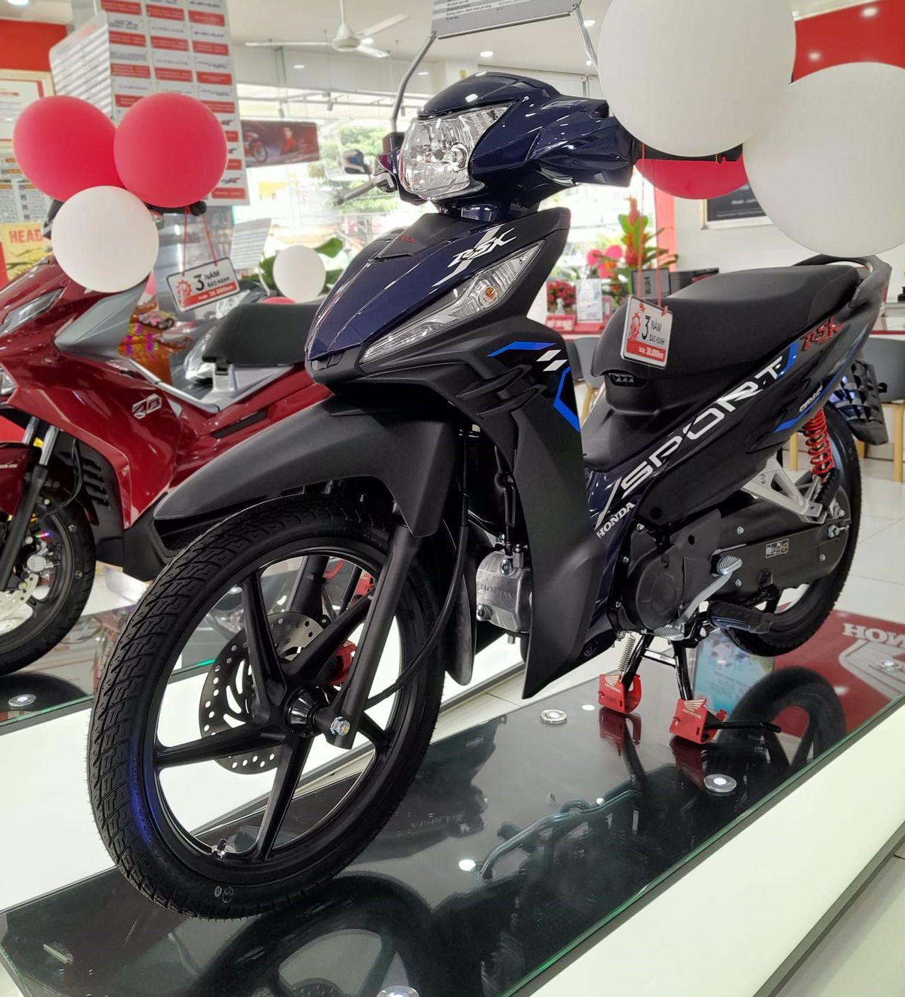 Giá xe Honda Wave RSX 2025, bản, màu, thông số (T8/2025)