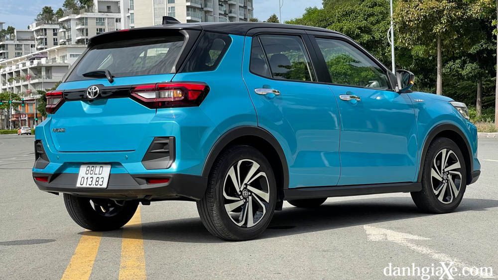 Đánh giá Toyota Raize: Trang bị an toàn đầy đủ, giá bán cạnh tranh