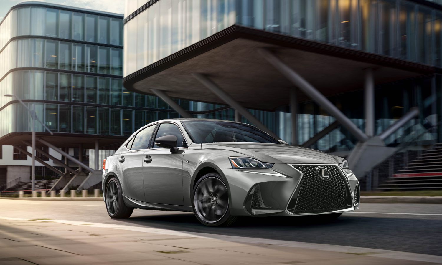 Lexus IS300 F Sport 2025: Giá lăn bánh và khuyến mãi T8/2025