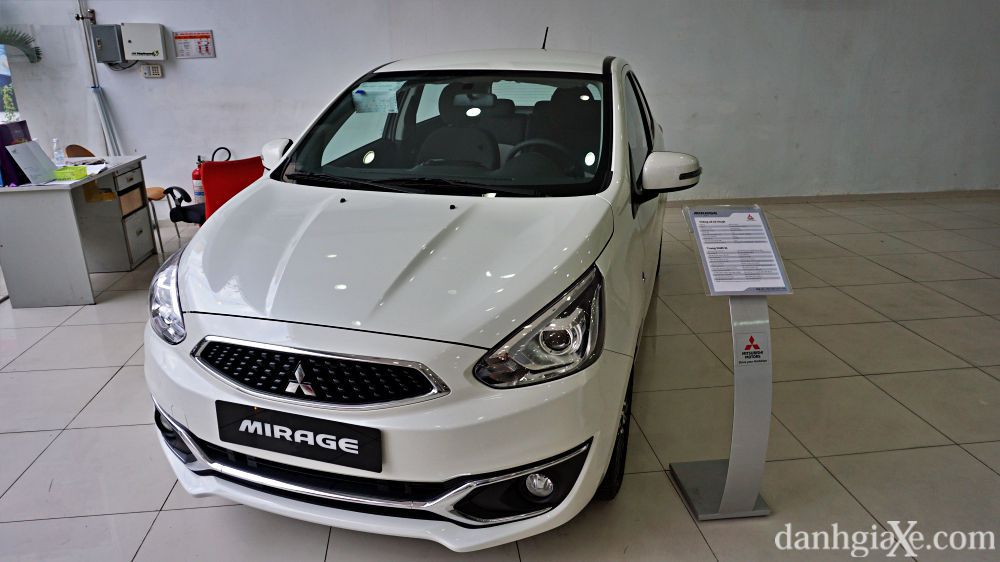 Đánh giá chi tiết xe Mitsubishi Mirage 2020