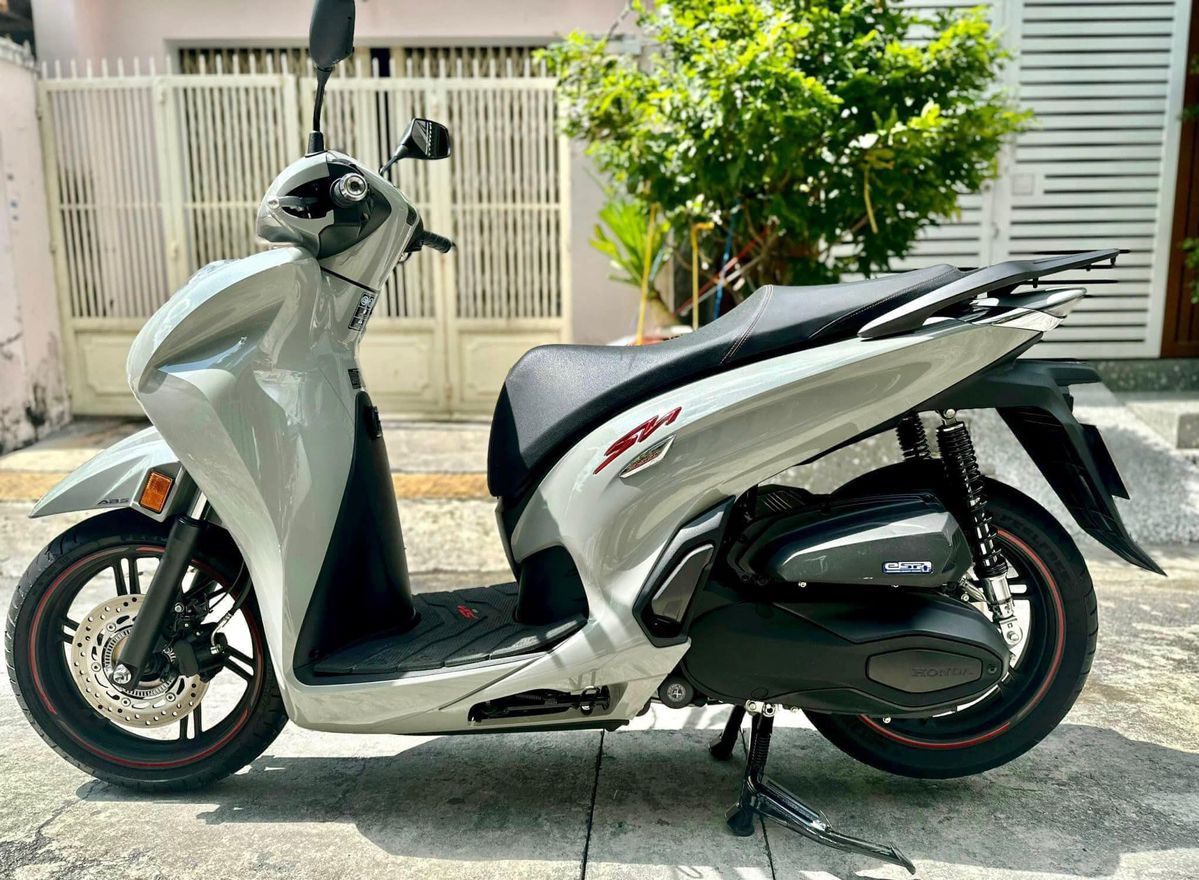 Giá xe Honda SH 160i 2025, phiên bản, màu, thông số (T8/2025)