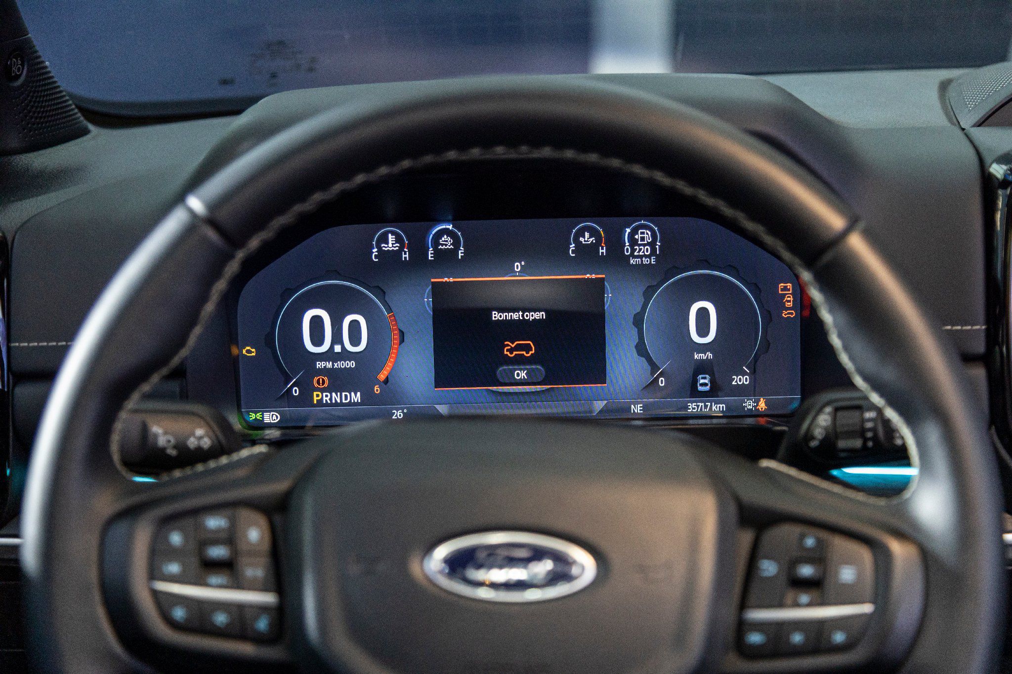 Đánh giá Ford Everest 2024: Giá, KM, nội ngoại thất…