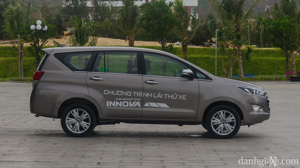 Đánh giá sơ bộ xe Toyota Innova 2019
