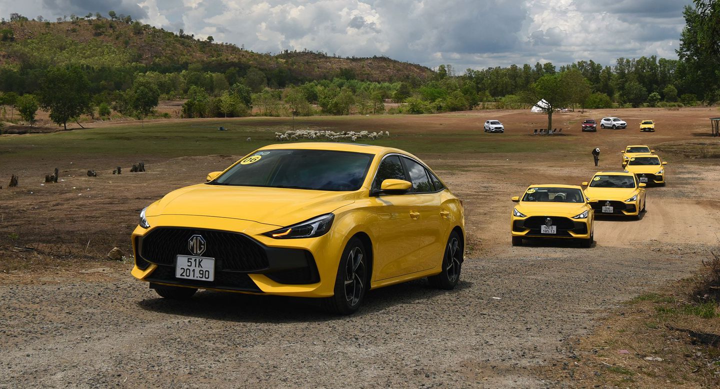 Đánh giá MG5 2023: Giá, khuyến mãi, nội ngoại thất, an toàn