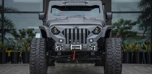 Giá xe Jeep Wrangler 2025 & khuyến mãi T8/2025
