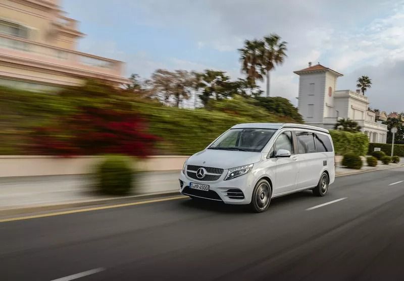 Đánh giá Mercedes V-Class 2023: giá, km, nội ngoại thất...