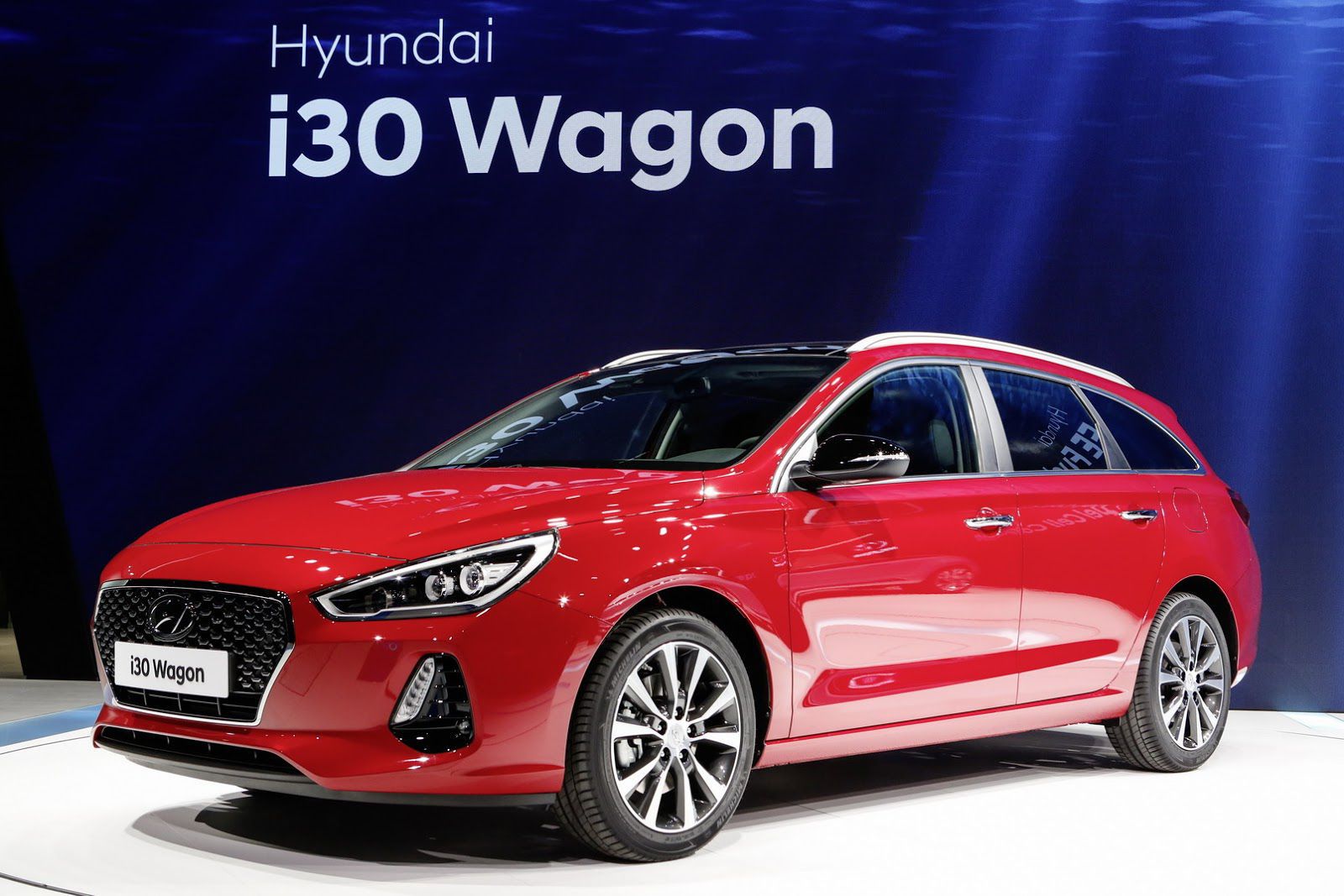 Hyundai i30 2023: ﻿Giá lăn bánh và khuyến mãi T10/2022, ưu nhược điểm ...