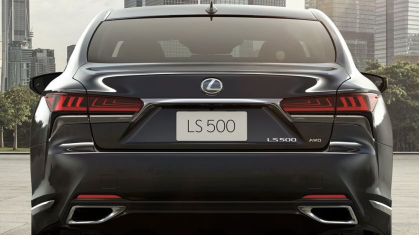 Đánh giá Lexus LS 2023: giá, km, nội ngoại thất...