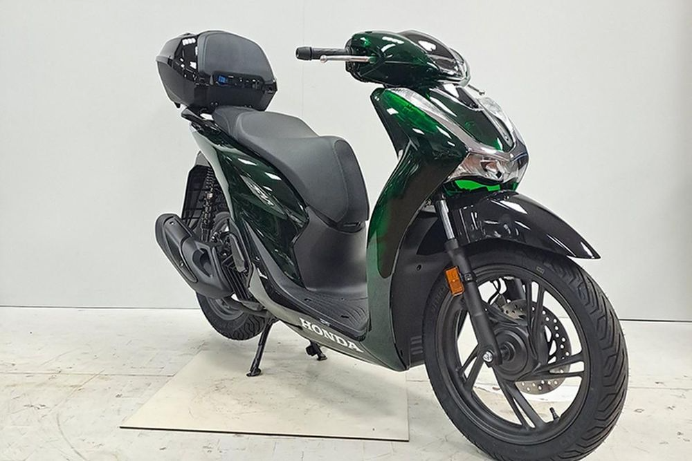 Honda SH150i Vetro đầu tiên về Việt Nam