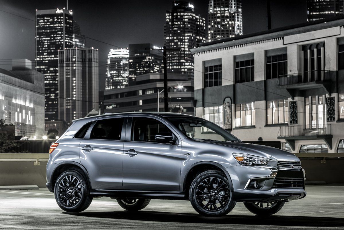 Mitsubishi Outlander Sport 2017 có thêm bản đặc biệt
