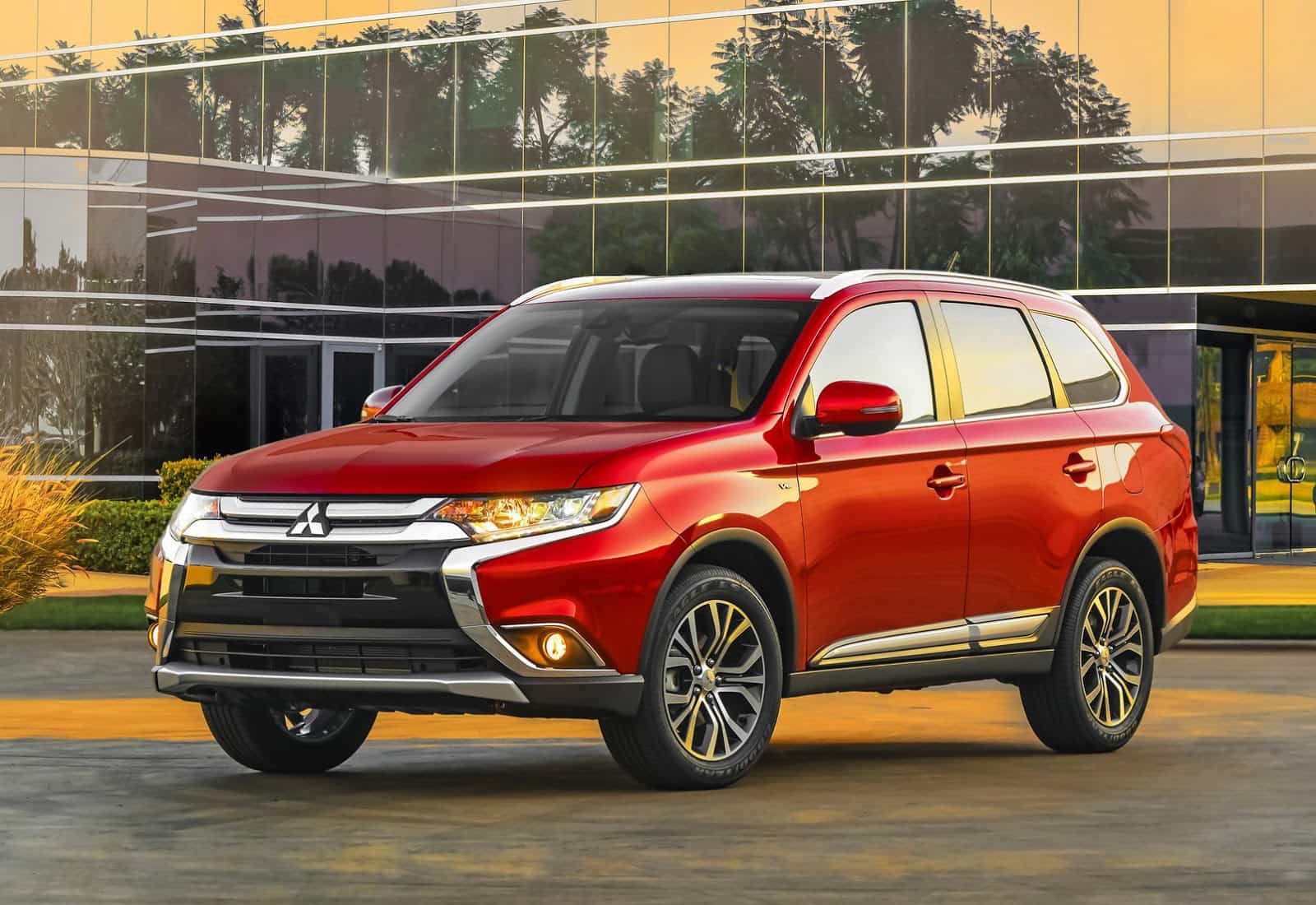 Các đời xe Mitsubishi Outlander: lịch sử hình thành, thế hệ