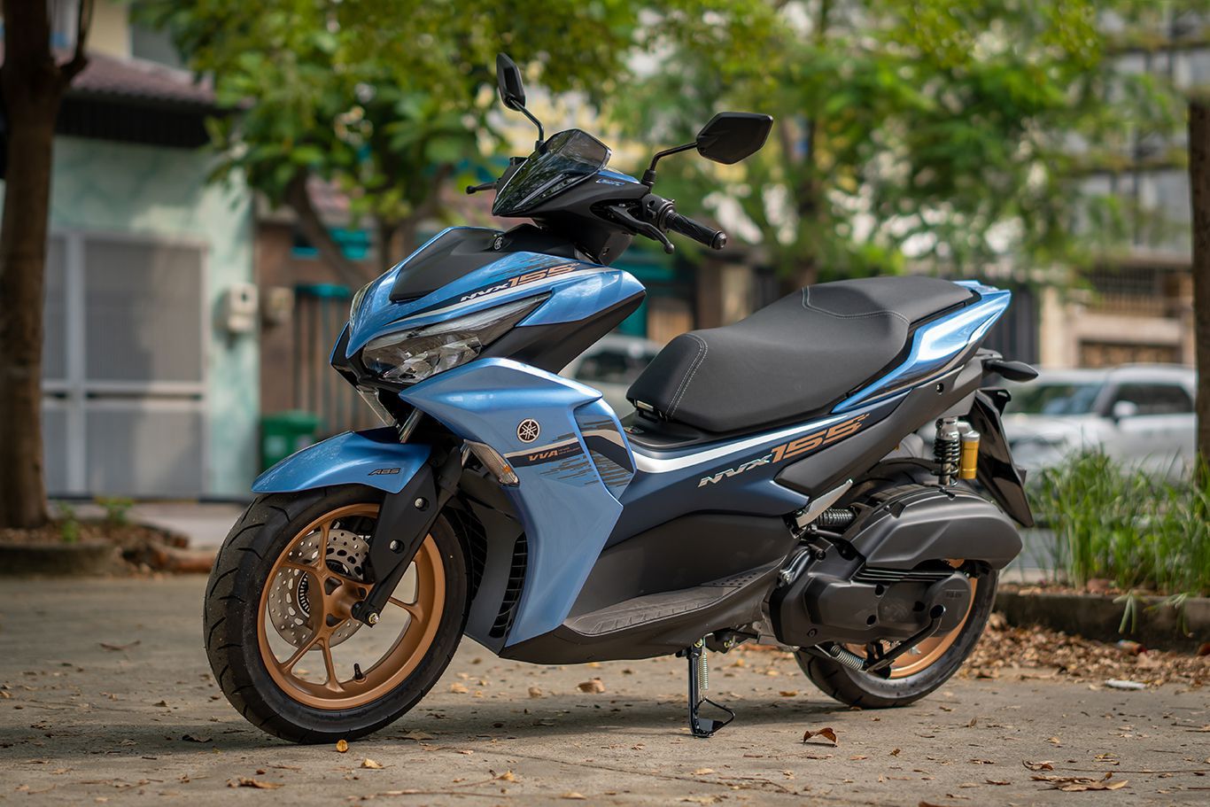 Giá xe Yamaha NVX 155 2025, bản, màu sắc, thông số (T8/2025)
