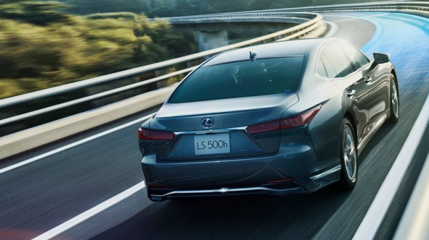 Đánh giá Lexus LS 2023: giá, km, nội ngoại thất...