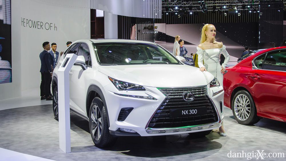 Giá bán các dòng xe Lexus tại Việt Nam